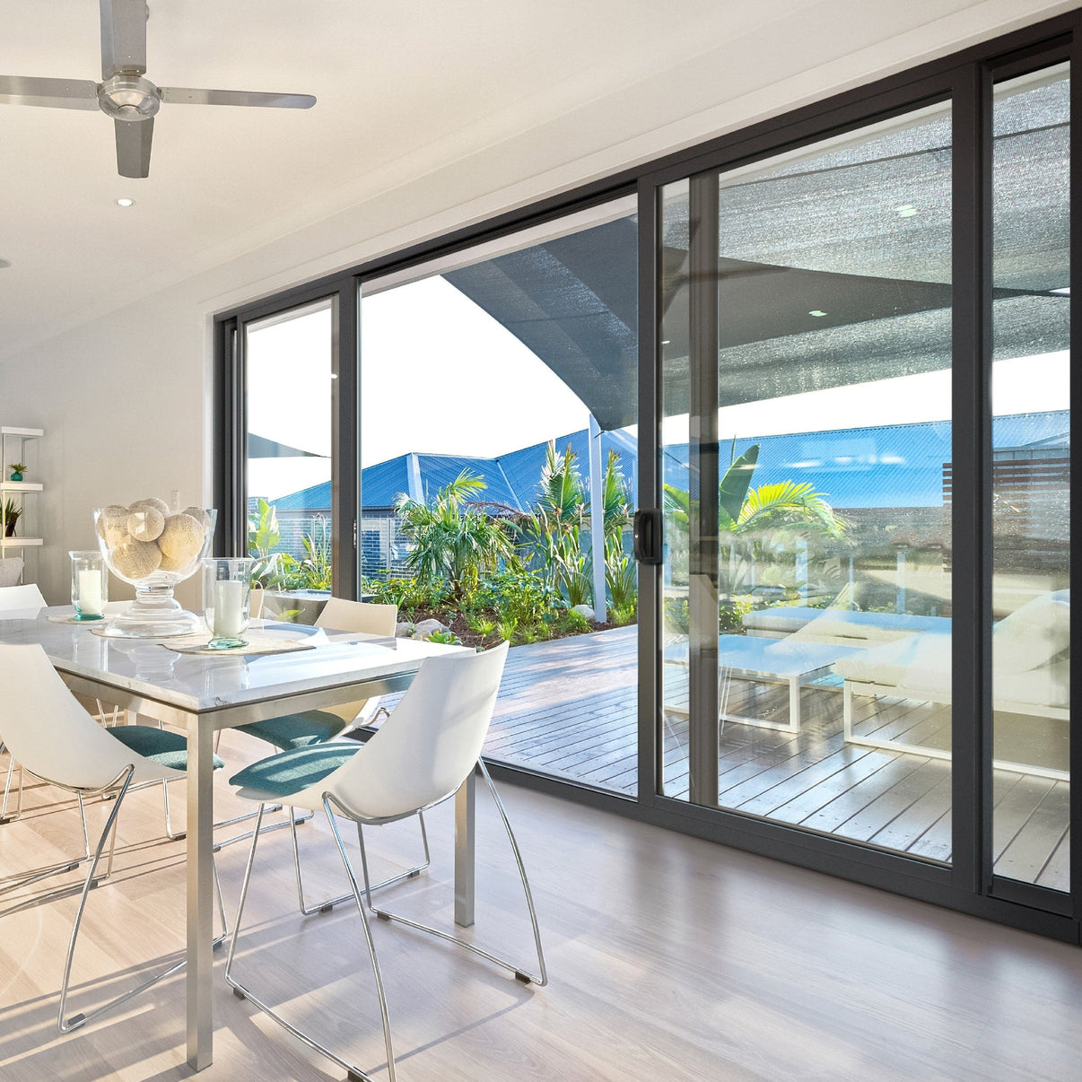 Sliding Door OXO RIGHT 2100 H x 3600 W – WINDOWS DOORS ONLINE